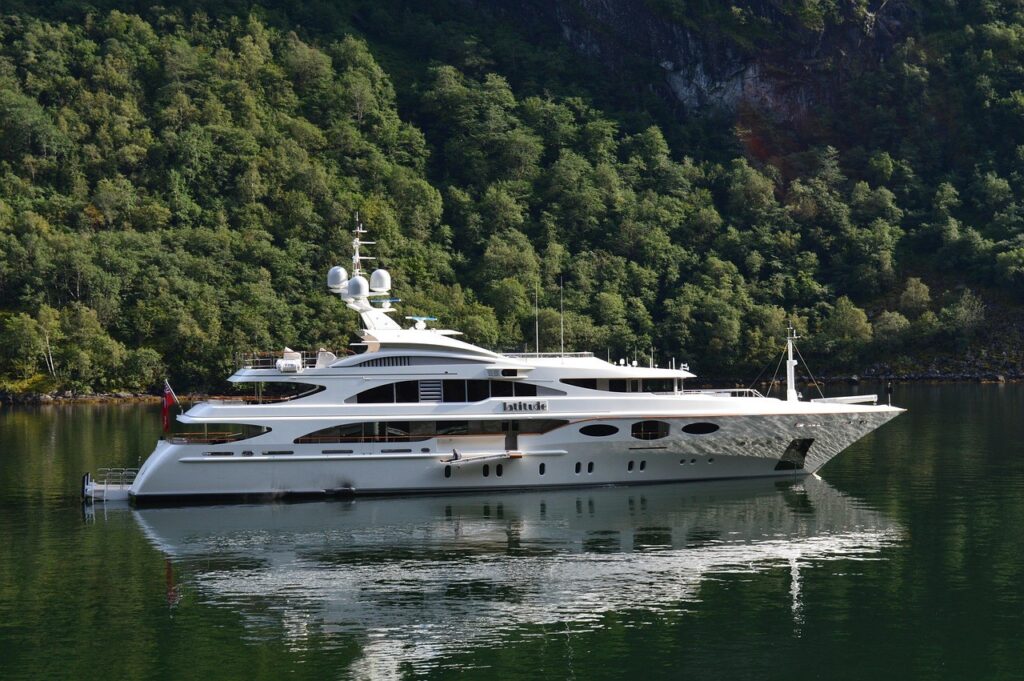 The Best Ultra-Luxury Mega Yachts of 2025: A Collector’s Guide ...